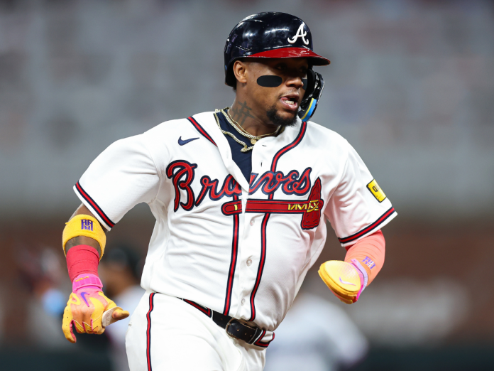 Vuelta de Ronald Acuña eleva ánimos en Atlanta - Líder en deportes