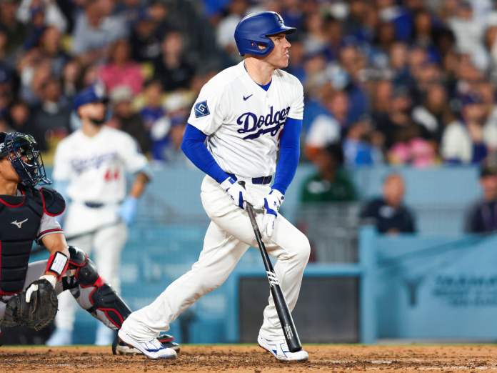 Freeman llegó a 100 jonrones como jugador de los Dodgers - Líder en ...
